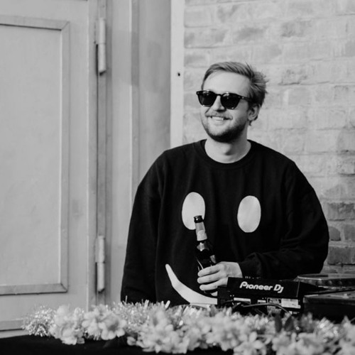 Stream RADIO.D59B / TICKLEPOINT #26 w/ Alexandra Marr invites Flying ...