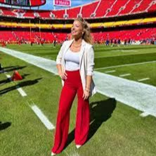 Stream episode BFT Interview: Hayley Lewis by John Canzano BFT Podcast ...