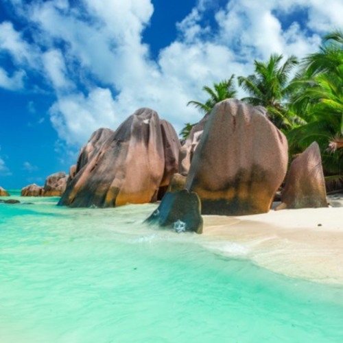 Stream Life's a Beach 🏖 (Beach Deep House mix) by ManUnderwater ...