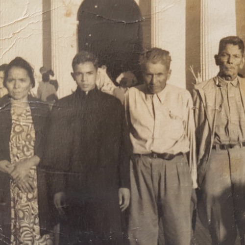 Stream Mi Familia, Pedro Ramirez from Pedro Pablo Ramirez | Listen online for free on SoundCloud