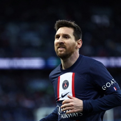 Stream Traduction d'une interview de Lionel Messi annonçant son départ ...