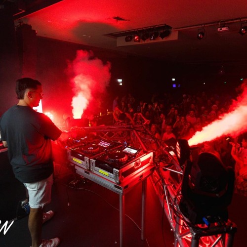 Stream ‘THE DEN’ set - RIRI by DJ RIRI | Listen online for free on ...