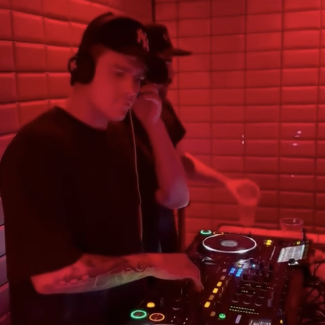 Stream Matttlaferriere | Listen to Deep tech/minimal/tech house ... Stream Matttlaferriere | Listen to Deep tech/minimal/tech house ...