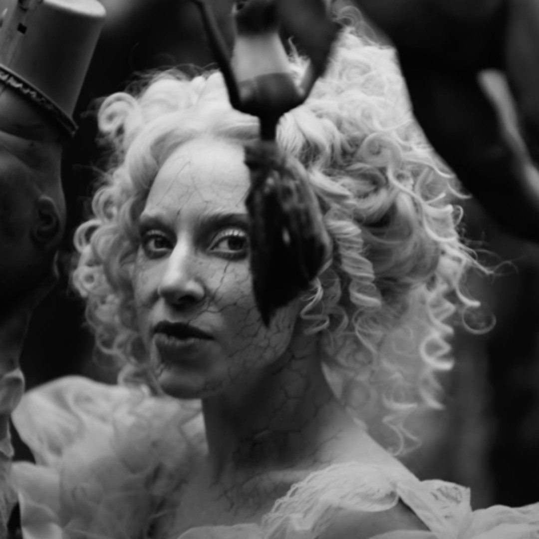 Stream the dead dance - lady gaga by Slowyspeed | Listen online for ...