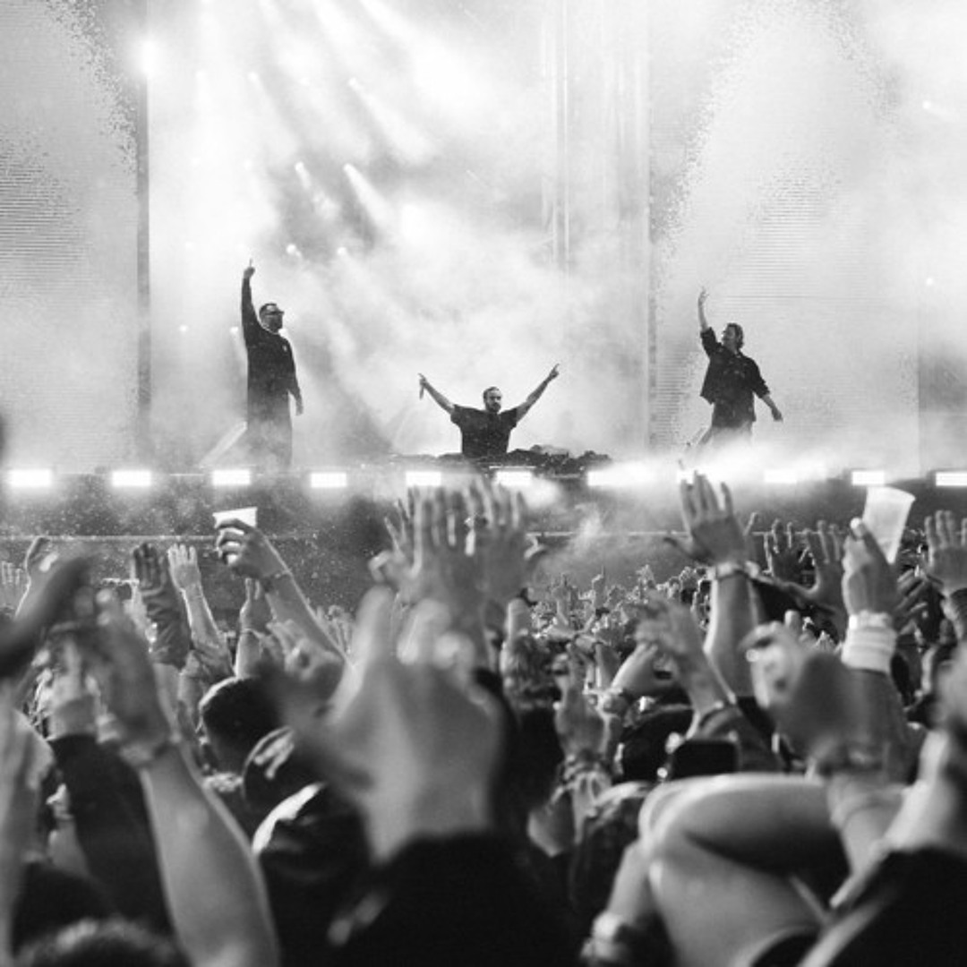 Stream Swedish House Mafia x Galantis - Runaway x Finally (MASHUP) by ...