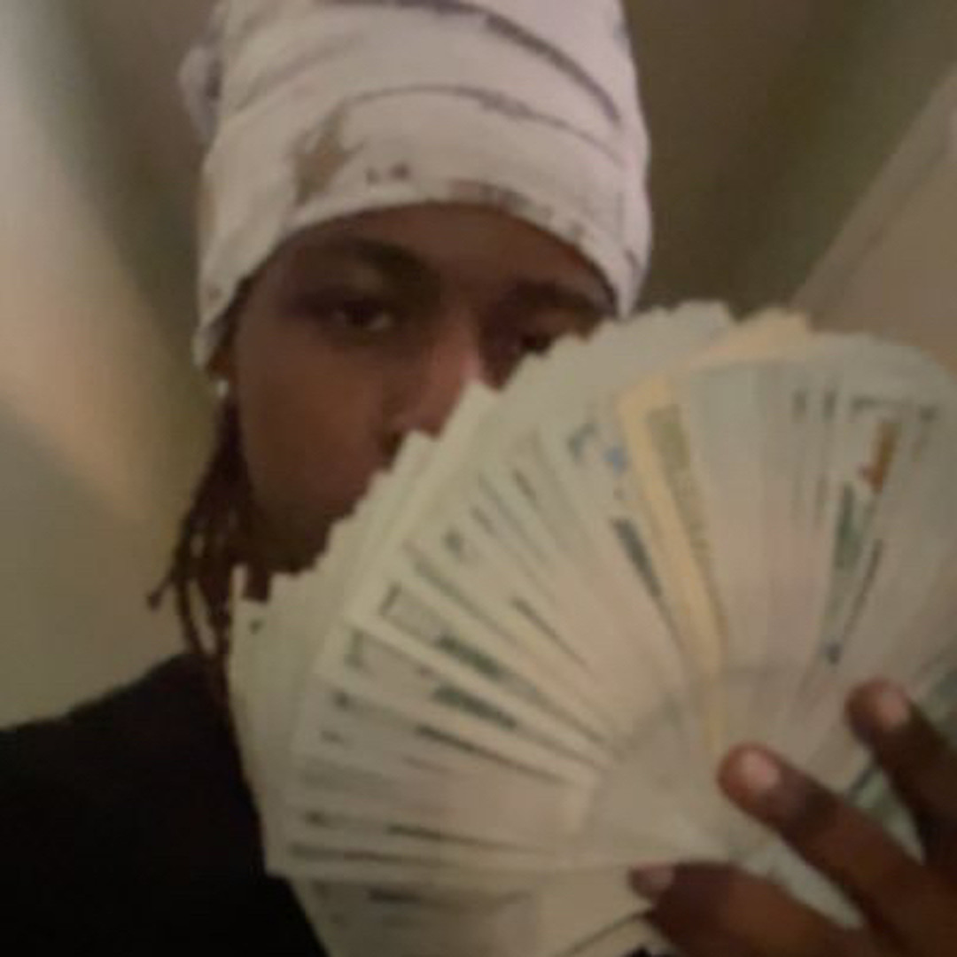 Stream mikebrokeasf - new swag prod st47ic by 130° | Listen online for ...