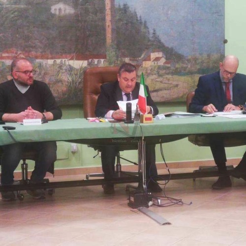 Stream VALPERGA - Conferita la cittadinanza onoraria ad Irene Bisiachi ... Stream VALPERGA - Conferita la cittadinanza onoraria ad Irene Bisiachi ...