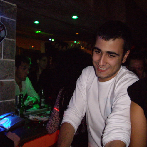 Stream DJ NIK-summer house mix(2010) by dj nik | Listen online for free ...