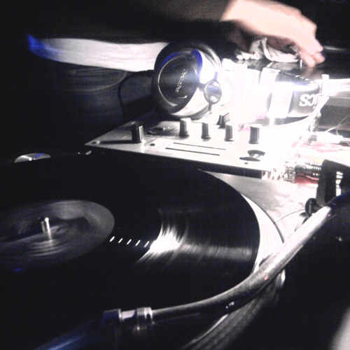 Stream Quantum - History of Pain by Quantum Dubstep | Listen online for ...