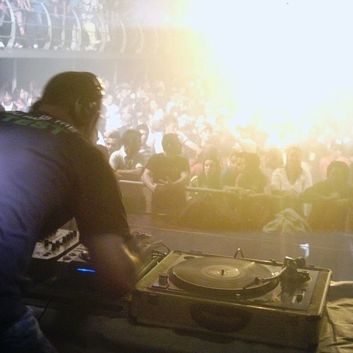 Stream Dj Buá music | Listen to songs, albums, playlists for free on ...