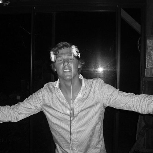 Stream Maxim Peeters music | Listen to songs, albums, playlists for ...