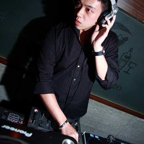 Stream Richard Zuo music | Listen to songs, albums, playlists for free ...