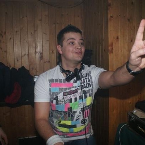 Stream On The Radio mixed By DeeJay L.O.P by L-O-P | Listen online for ...