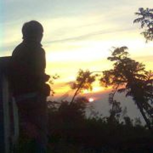 stream-paseban-cafe-isyana-sarasvati-by-koestomo-listen-online-for