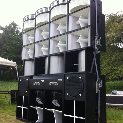 Stream exclusive hi-fi music | Listen to songs, albums, playlists for ...