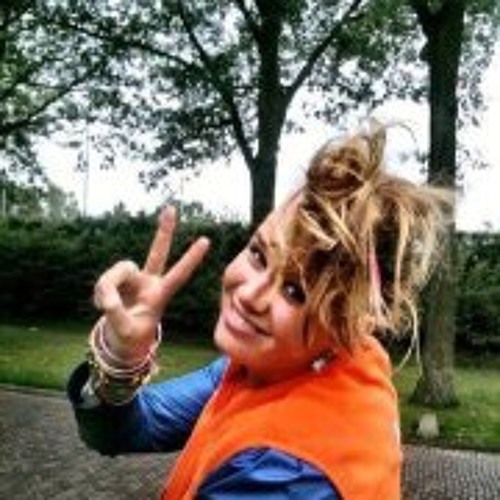 Stream Esther Goris music | Listen to songs, albums, playlists for free ...