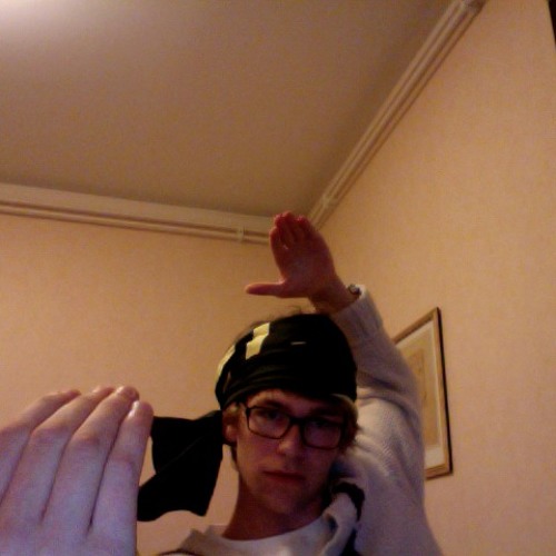 Stream Autumn leaves - Albin Vesterberg trio by edvinoscarssonferner ...