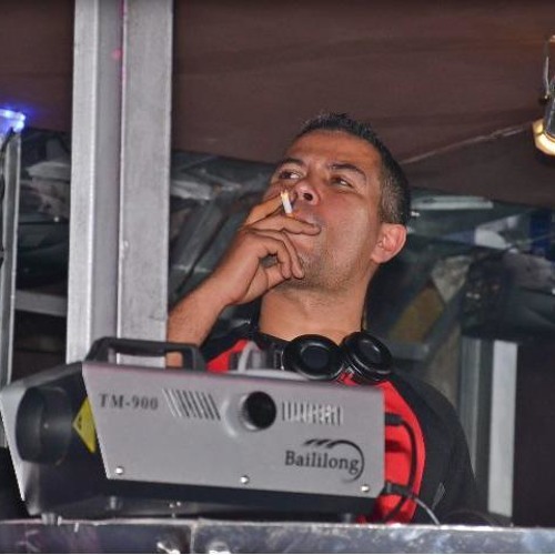 Stream Take Your Foot (preview) by Roddy Deejay | Listen online for ...