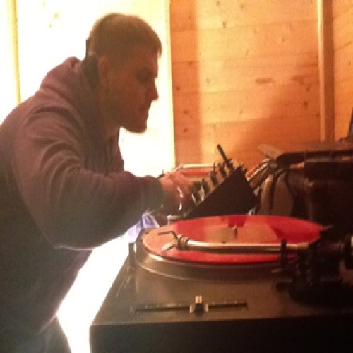 Stream *DJ DECKSTAR* music | Listen to songs, albums, playlists for free on SoundCloud