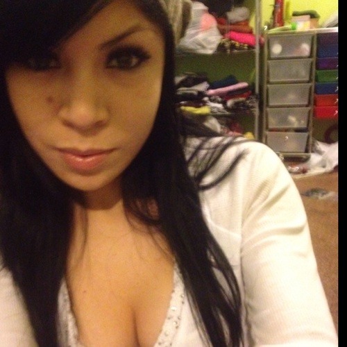 Stream Reyna Marisol Music Listen To Songs Albums Playlists For