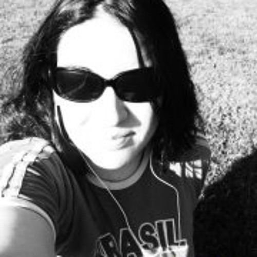 Stream Deborah Larissa Pereira music | Listen to songs, albums ...