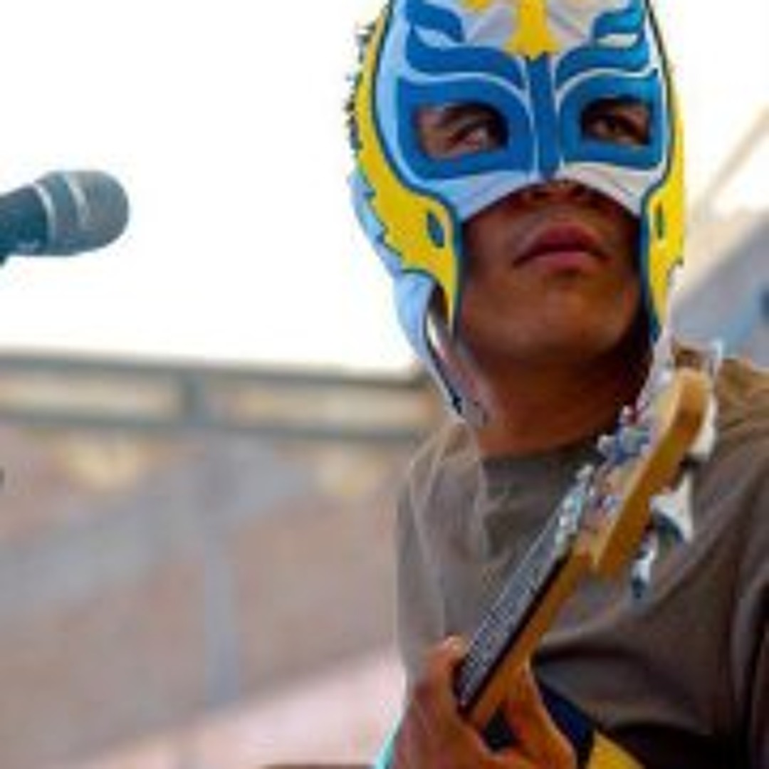 Stream episode Historias sobrenaturales - La llorona ft. Flavio Flores ...