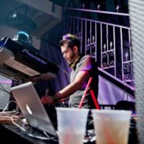 Stream Eman G (MOISTRO) music | Listen to songs, albums, playlists for ...