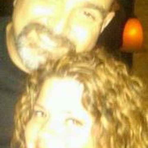 Stream Keyla Blanco Cuadrado music | Listen to songs, albums, playlists ...