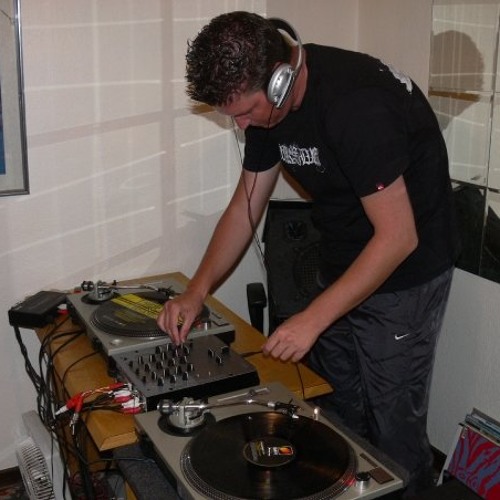 Stream Johan Basson music | Listen to songs, albums, playlists for free ...