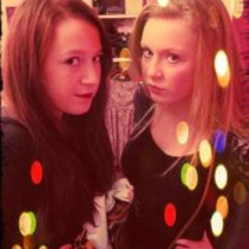 Stream emiliebee1000 music | Listen to songs, albums, playlists for ...