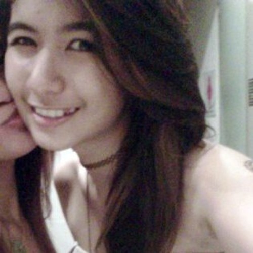 Stream Yuletta.Yucha music | Listen to songs, albums, playlists for ...