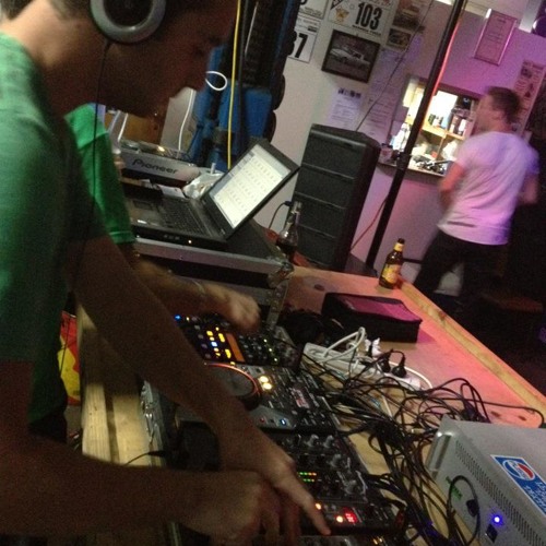 Stream DJ Harvard by DJ Harvard | Listen online for free on SoundCloud