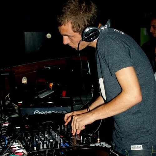 Stream Dj Nicky G Cy music | Listen to songs, albums, playlists for ...