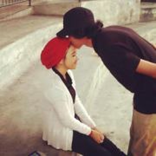 Stream Farid Emir music | Listen to songs, albums, playlists for free ...