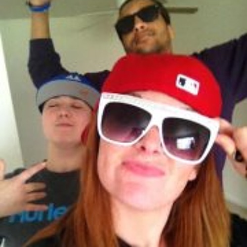 Stream Karolina L Fox music | Listen to songs, albums, playlists for ...