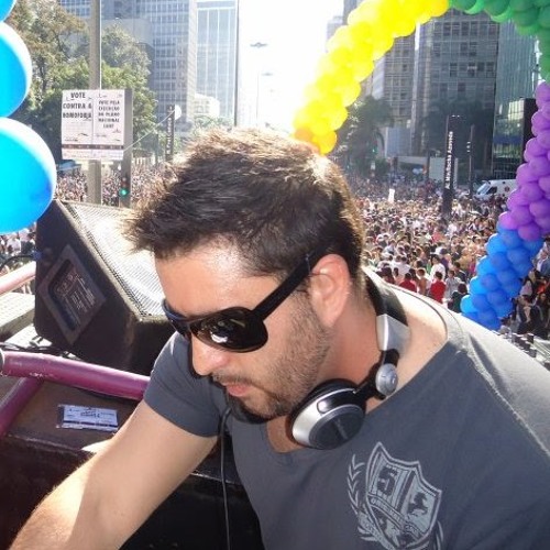 Stream Gino Junior music | Listen to songs, albums, playlists for free on SoundCloud