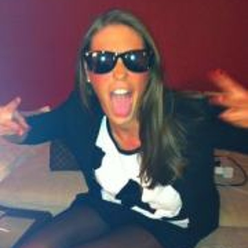 Stream tinchen2406 music | Listen to songs, albums, playlists for free ...