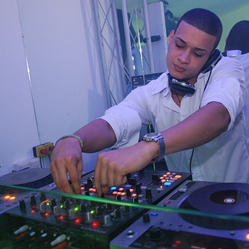 Stream Dj Musa music | Listen to songs, albums, playlists for free on ...