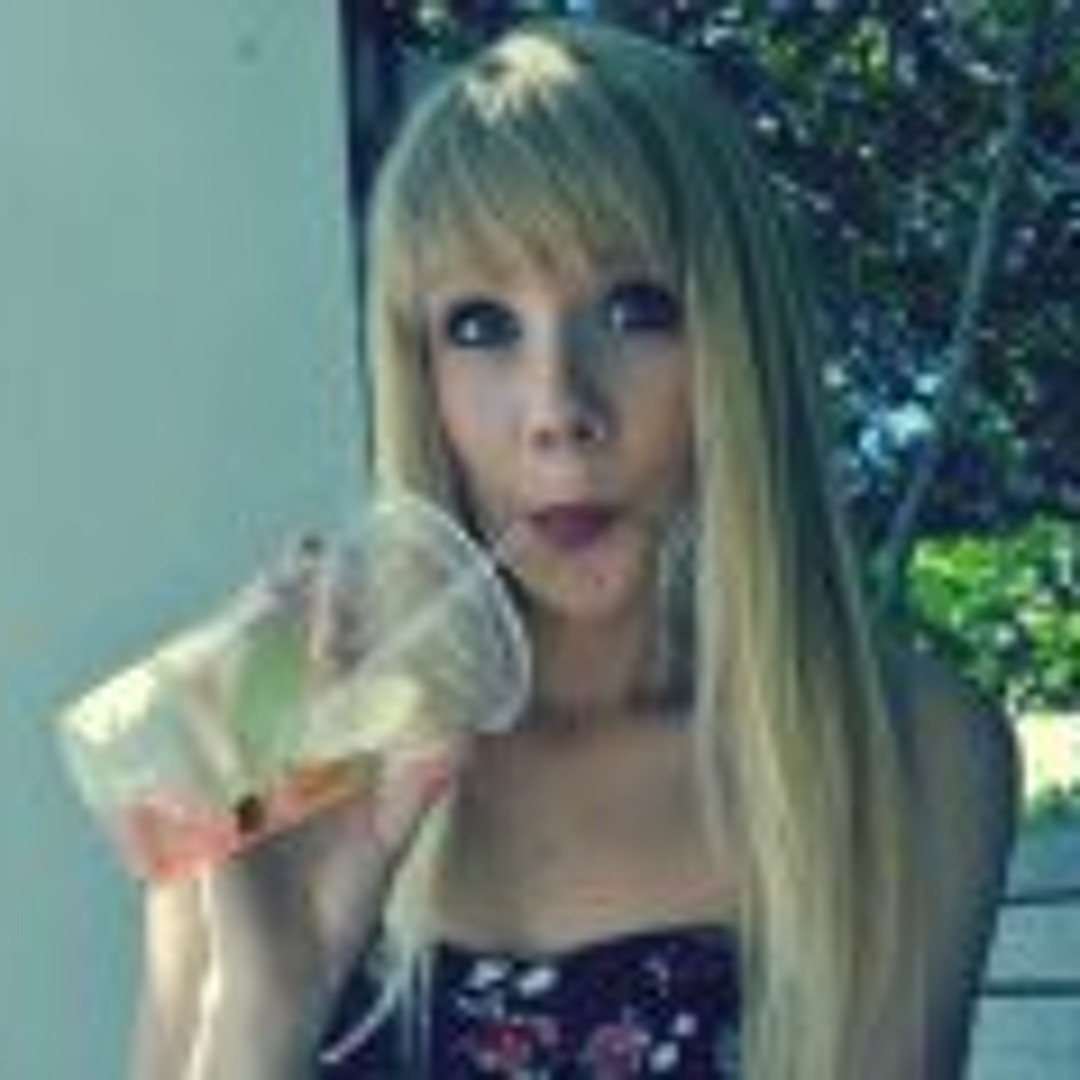 Stream Jennifer Nicole Neuman music | Listen to songs, albums ...