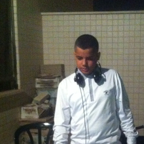 Stream Aviv Cohen Official music | Listen to songs, albums, playlists ...