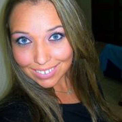 Stream Fernanda Ferrari 1 music | Listen to songs, albums, playlists ...