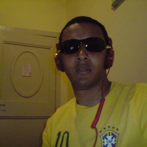 Stream Manuel Fortes music | Listen to songs, albums, playlists for ...