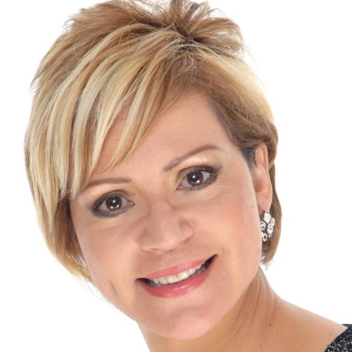 Stream Entrevista a la Apóstol Wanda Rolón en la Estacion Nueva Vida 97 ...