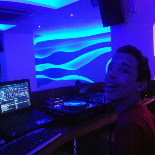 Stream sets_extras_do_Yuri_DJ music | Listen to songs, albums ...