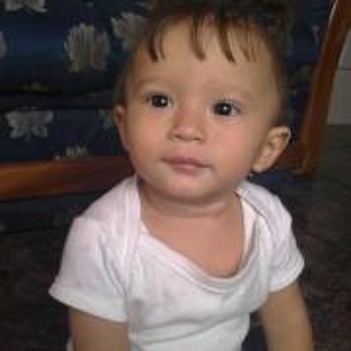 Stream Mau Rojas 1 music | Listen to songs, albums, playlists for free ...