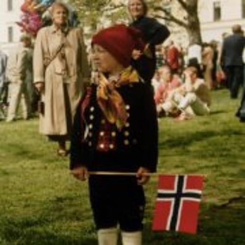 Stream Christopher Mo Dege music | Listen to songs, albums, playlists ...