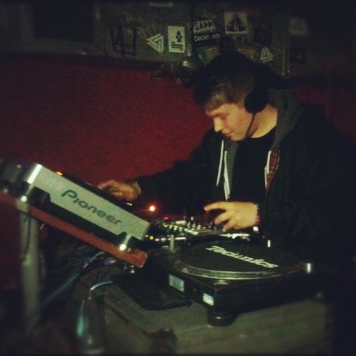 Stream Gary Mockford - Snippets by Gary_Mockford | Listen online for ...