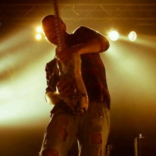 Stream Em at Bromborough Rake Railway Station (BMR) by bobbyc5150 ...