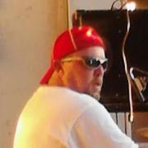 Stream Riley Horn 2 music | Listen to songs, albums, playlists for free ...