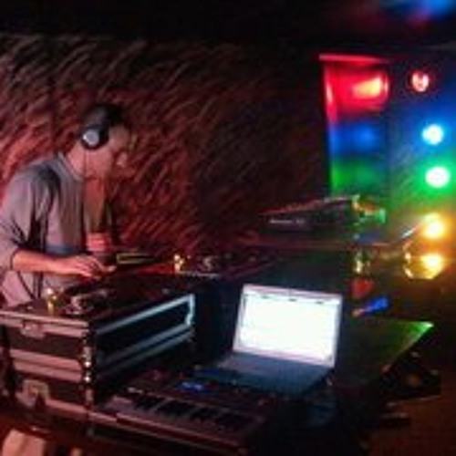 Stream Daniel Cluley music | Listen to songs, albums, playlists for ...